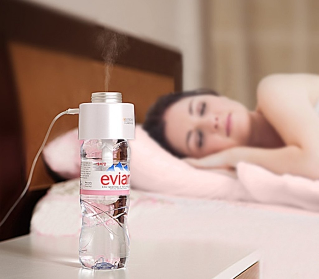 Turn Any Water Bottle Into A Humidifier With This Portable USB Powered Cap