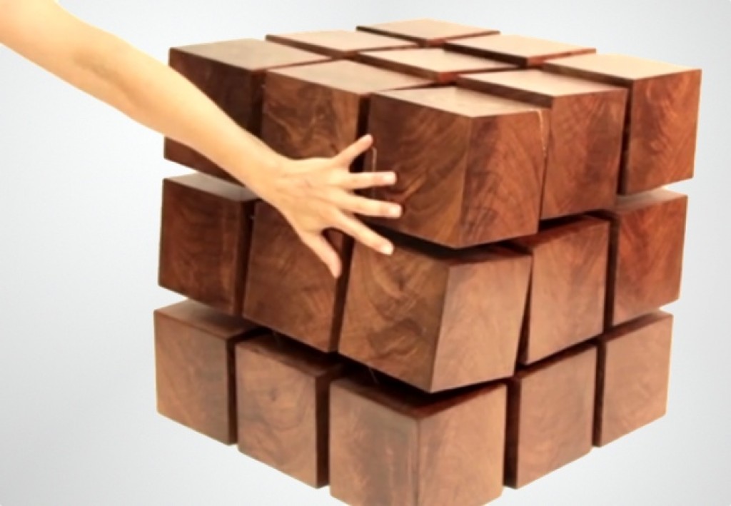 The Float Table – A Matrix Of Levitating Wooden Cubes