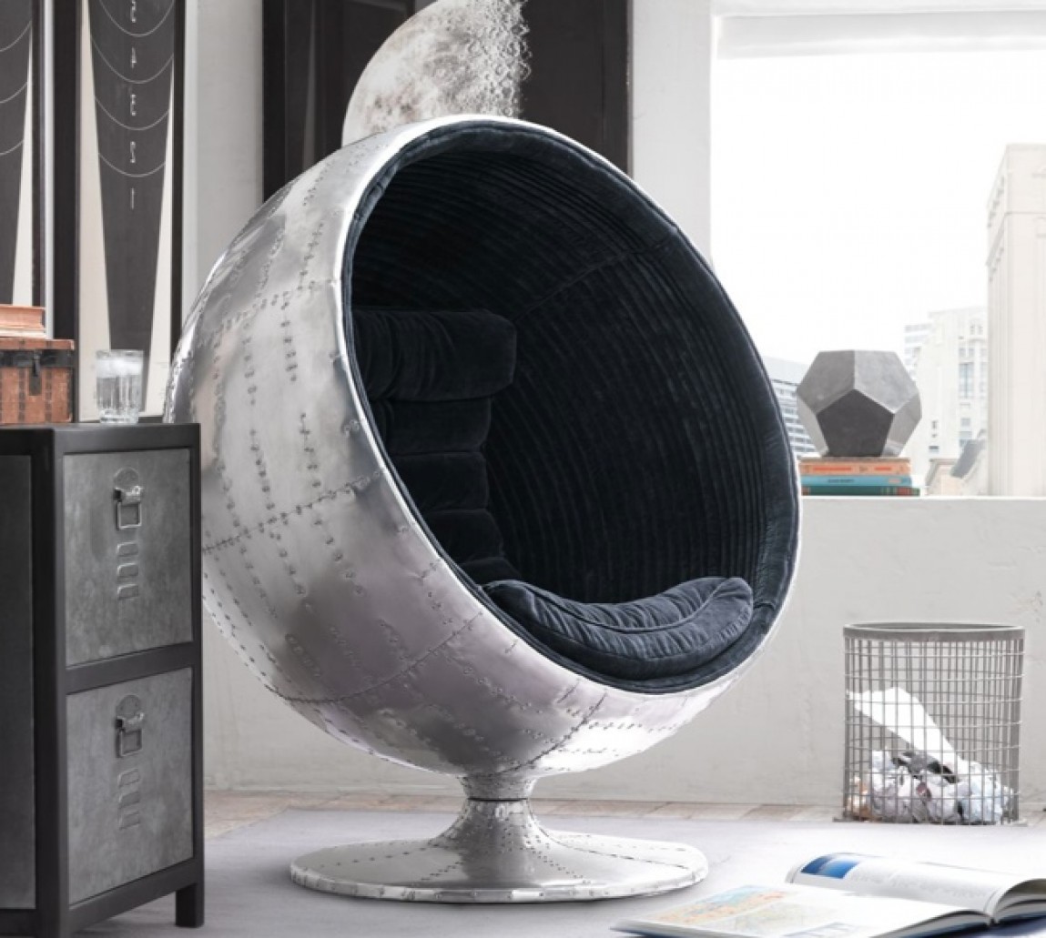 Orbit Spitfire Chair