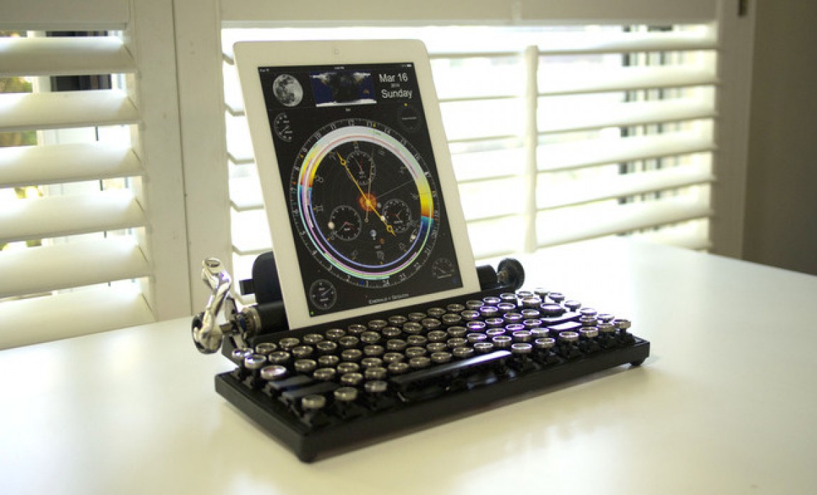 The Wireless Typewriter Keyboard