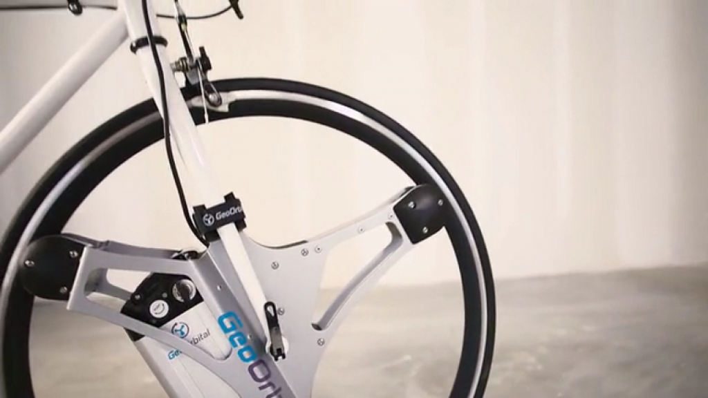 GeoOrbital Wheel Turns Regular Bikes Electric in 60 Seconds