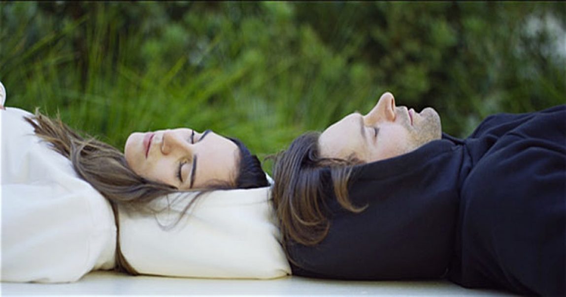 Inflatable Hoodie Lets You Catch Up on Your Sleep in Public