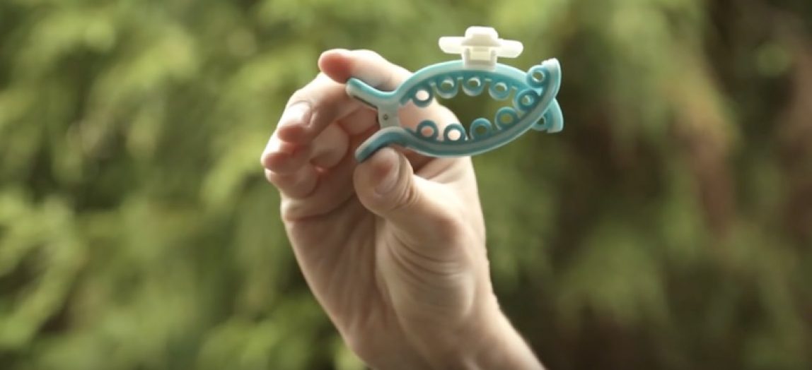 Never Touch Your Dog's Poop Again with This Poop Scoop!