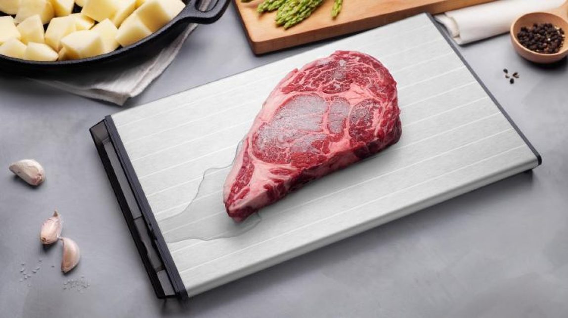 Defrost Your Meat Without Heat On This Specially Designed Defrosting Tray
