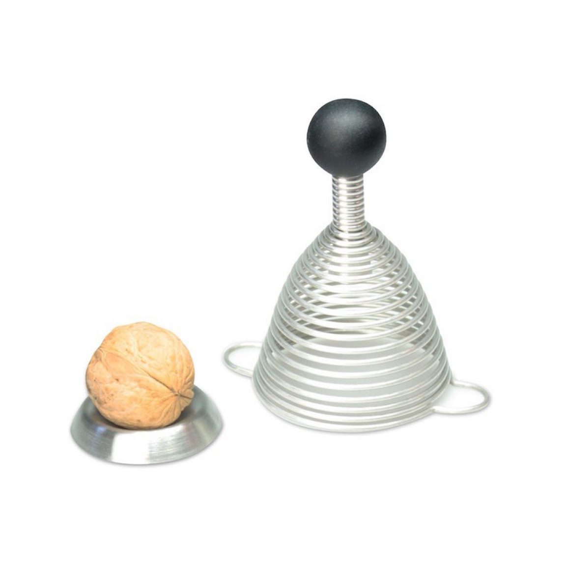 Easily Crack Nuts Without Leaving A Mess