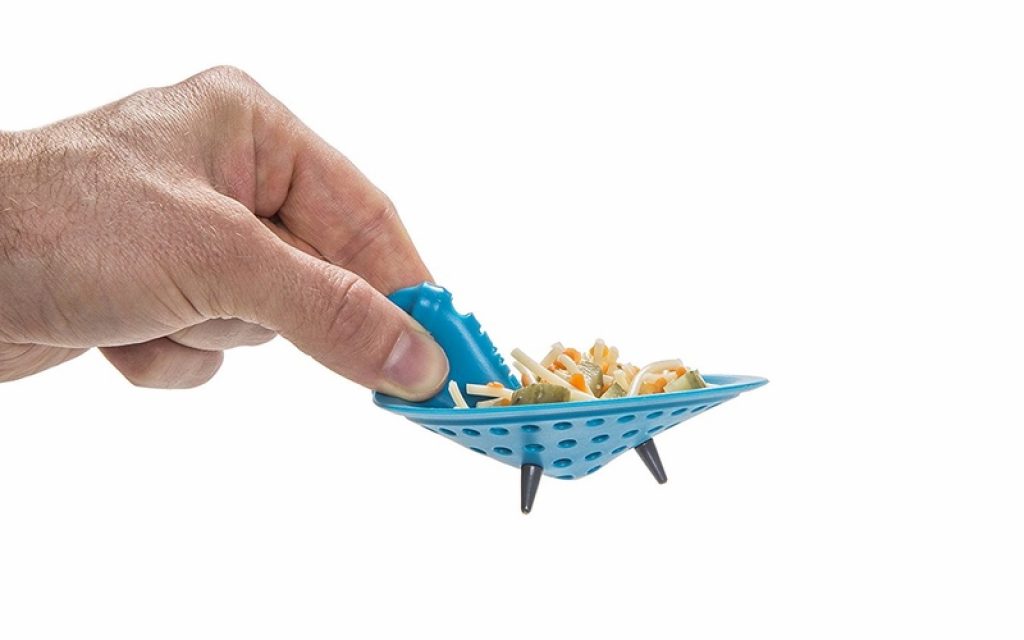 The TWEAK Strainer Will Keep Your Sink And Drains Clean