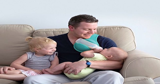 The Beebo Bottle Holder Lets You Bottle Feed Your Baby Hands-Free!
