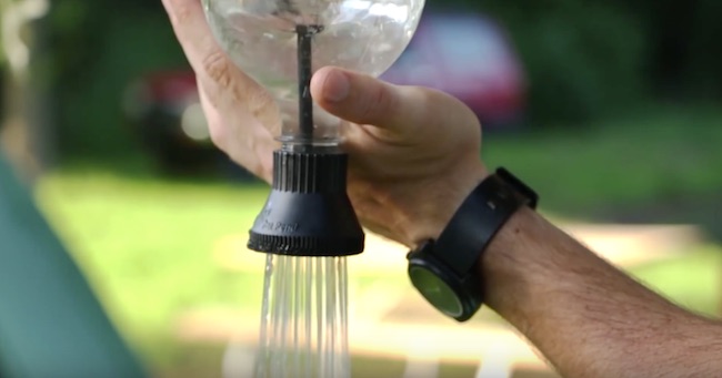 The Simple Shower Lets You Take an At-Home Shower No Matter Where You Are