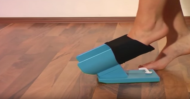 The Sock Aid Is the One-Hand Solution to Putting on Your Socks Problem ...