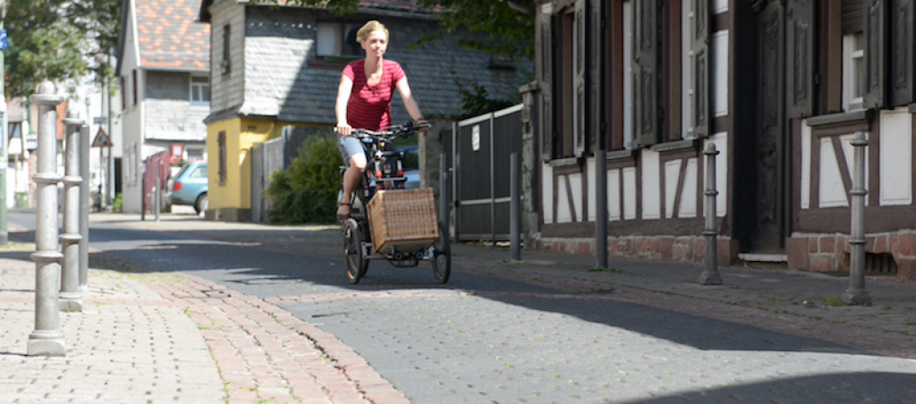 The TReGo Turns a Regular Bike into a Trolley Bike Instantly